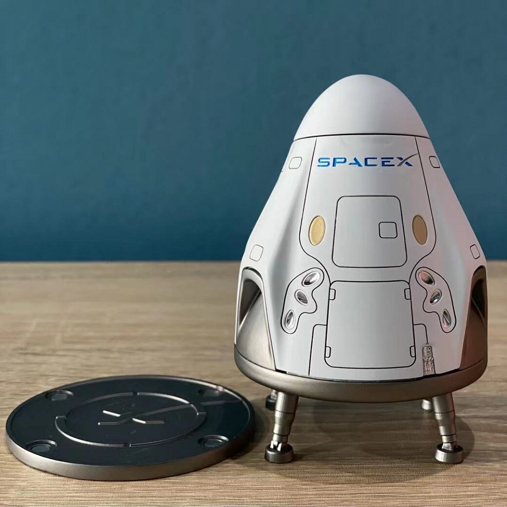 SpaceX Model Crew Dragon Capsule - The Wacky Company